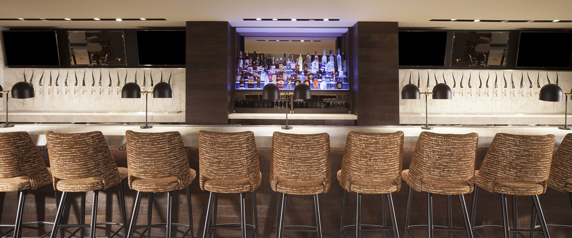 Exploring the Historic and Iconic Cocktail Bars in Fort Worth, TX